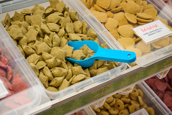 Maxima Mix 'n' Munch pick 'n' mix natural horse treats